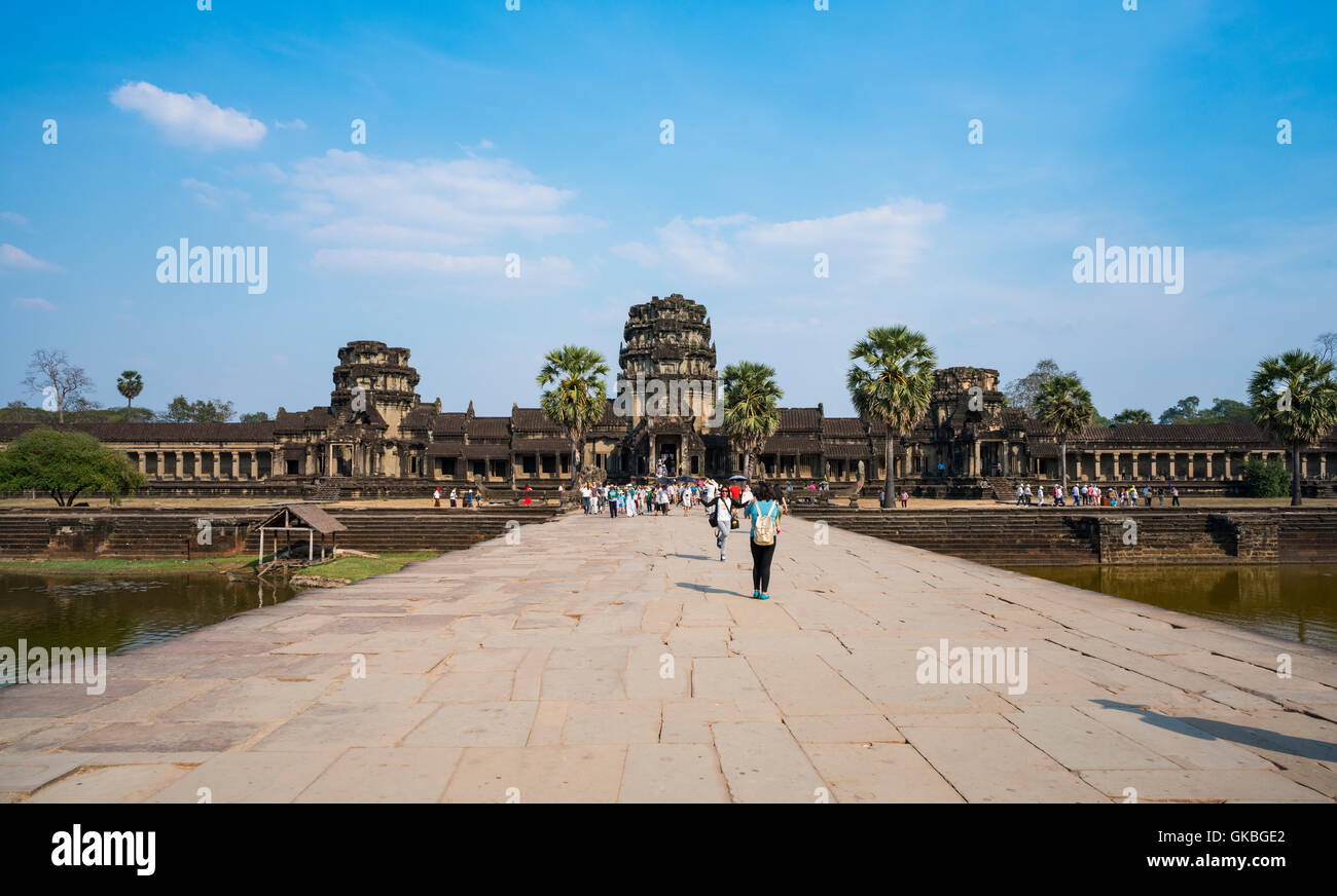 Water View of Angkor Wat Stock Photo - Alamy