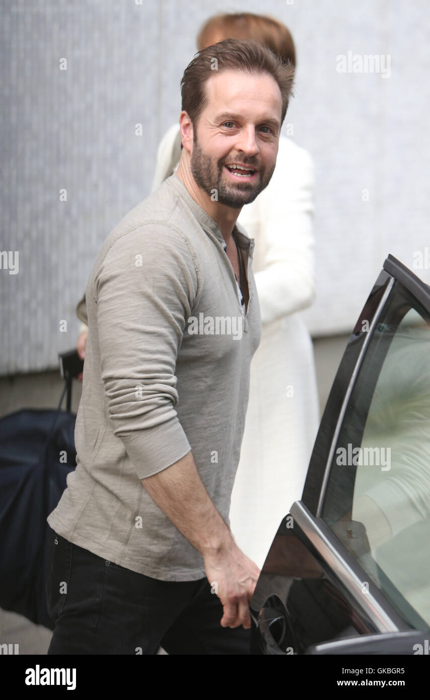 Alfie boe hi-res stock photography and images - Alamy