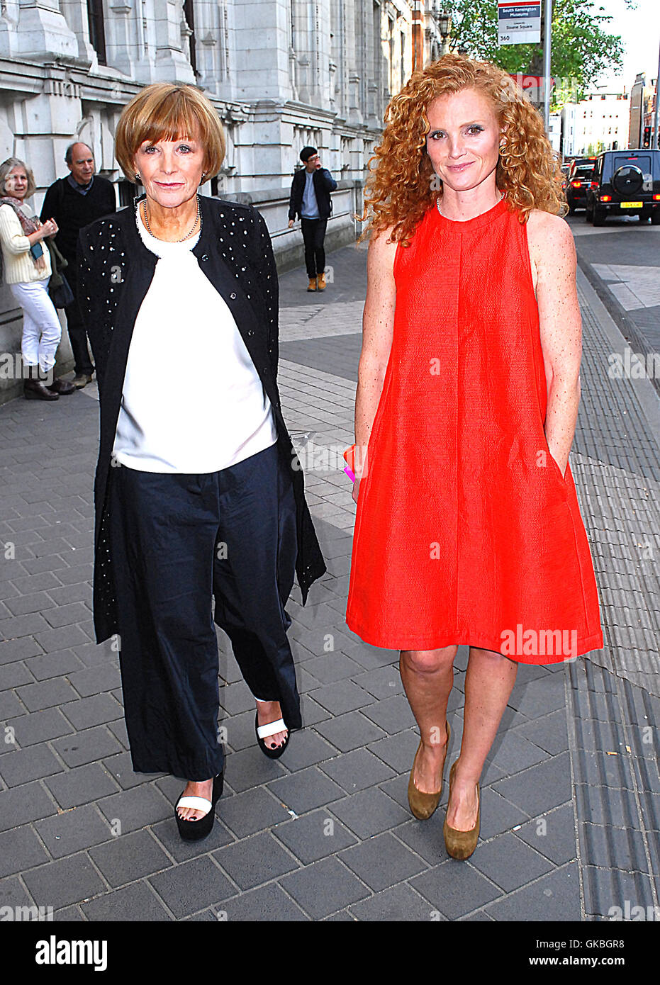 Emma wilson and anne robinson hi-res stock photography and images - Alamy