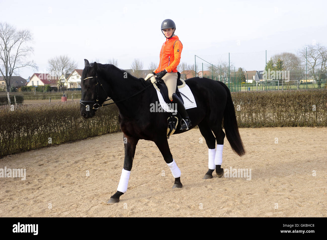 German actors Nora Huetz and Tobias Licht at the equestrian farm ...
