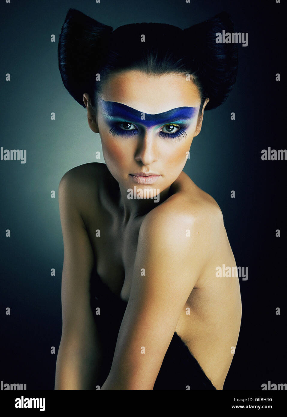 Beautiful medieval woman vintage hi-res stock photography and images ...