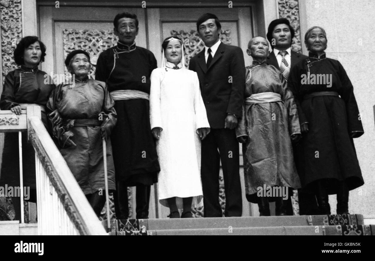 "Faces of Mongolia under communist rule in September 1982" - Wedding ...