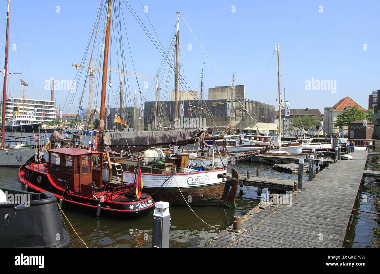 Free port bremen hi-res stock photography and images - Alamy