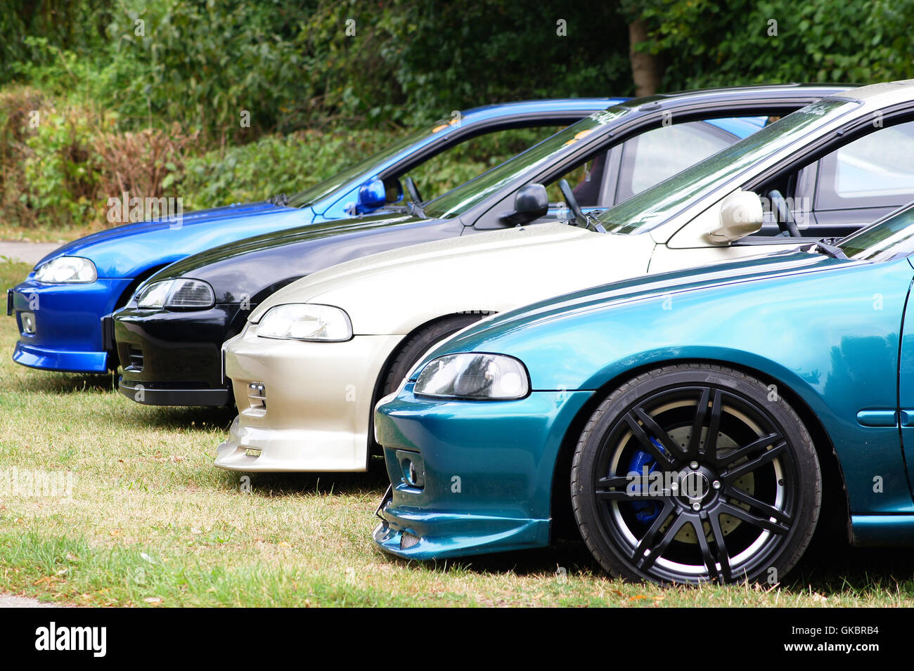 Lowered car hi-res stock photography and images - Alamy