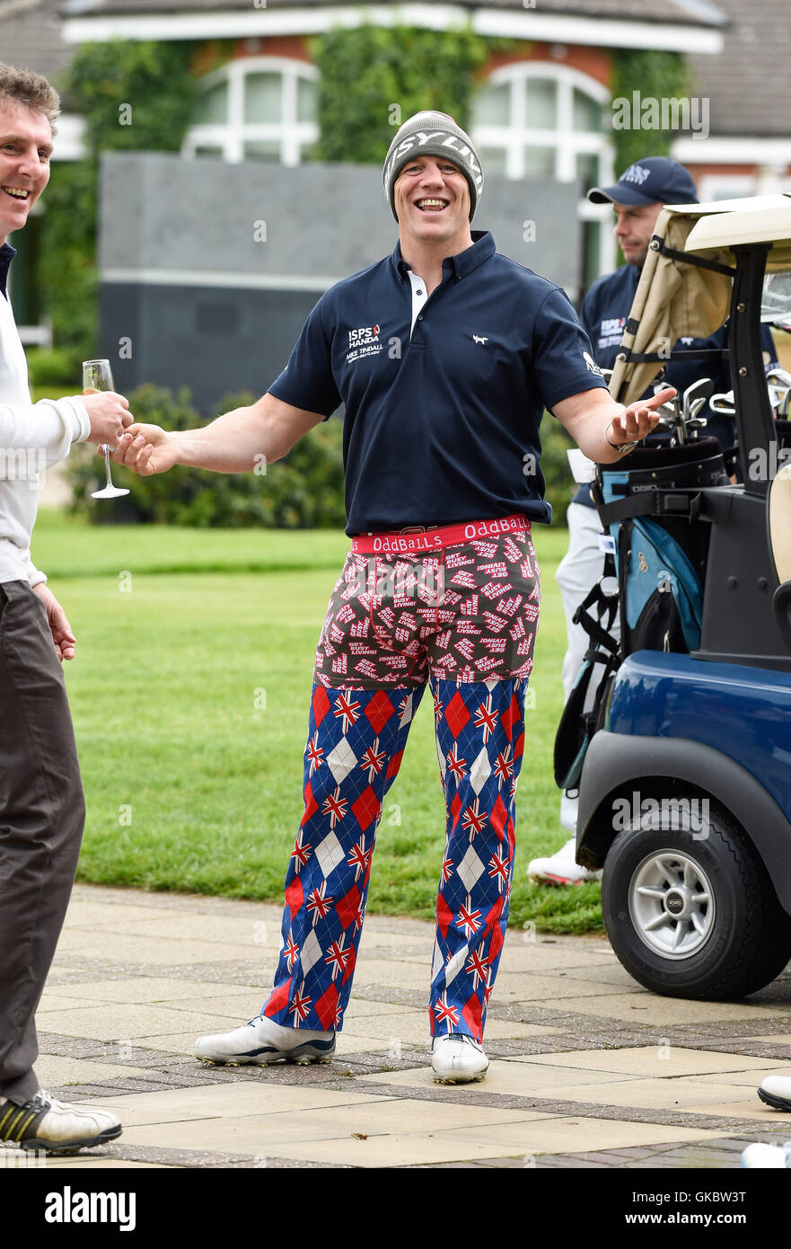 Mike Tindall playfully wears charity boxer shorts at his celebrity golf ...