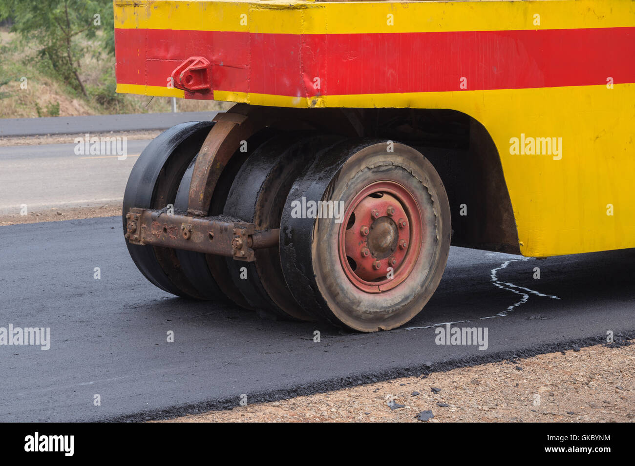 Pneumatic tyred rollers hi-res stock photography and images - Alamy