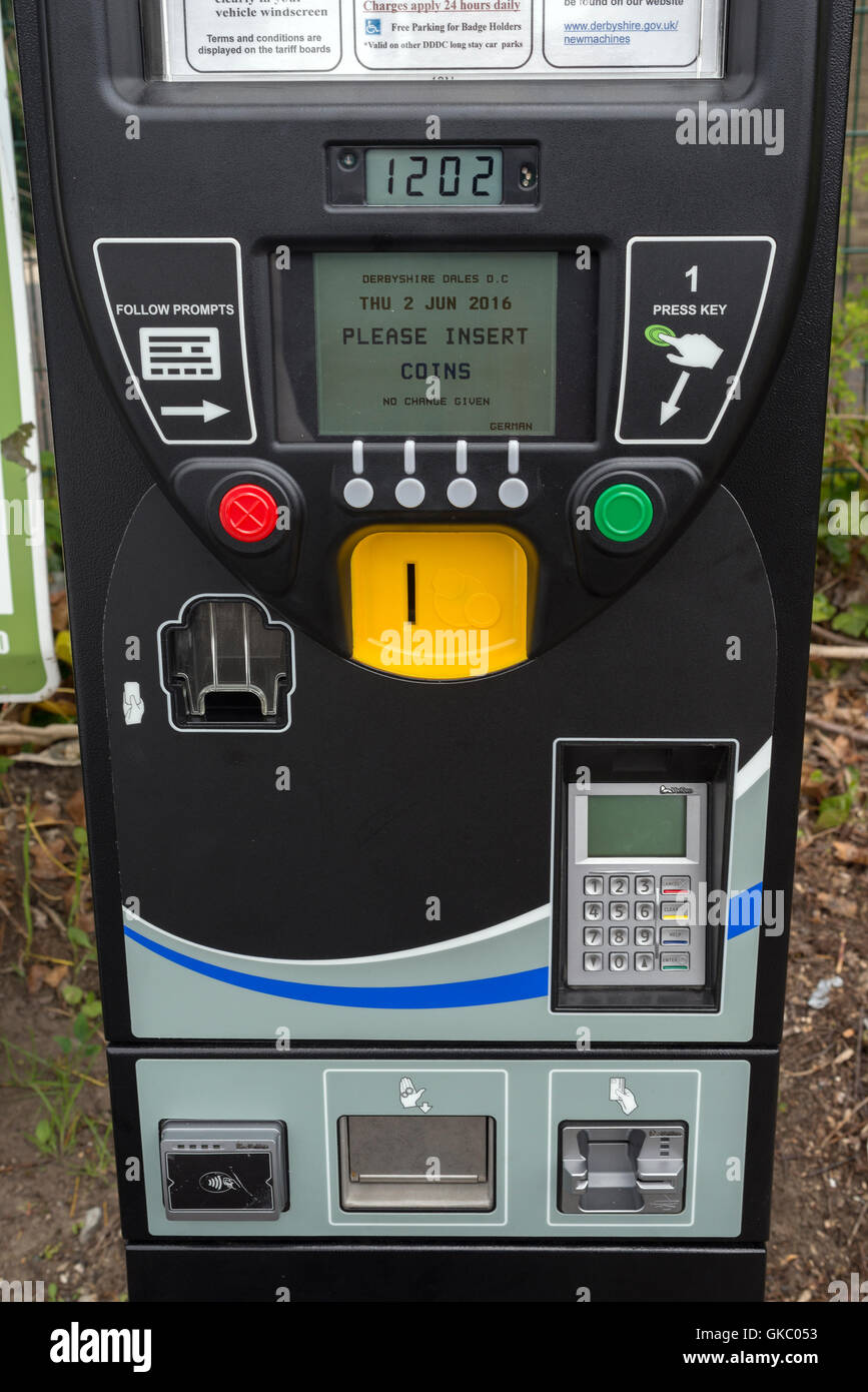 Car park hi-res stock photography and images - Alamy