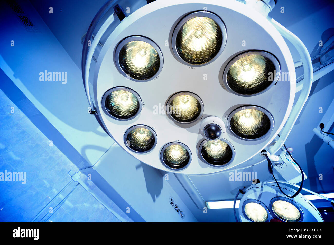 blue surgery doctor Stock Photo - Alamy