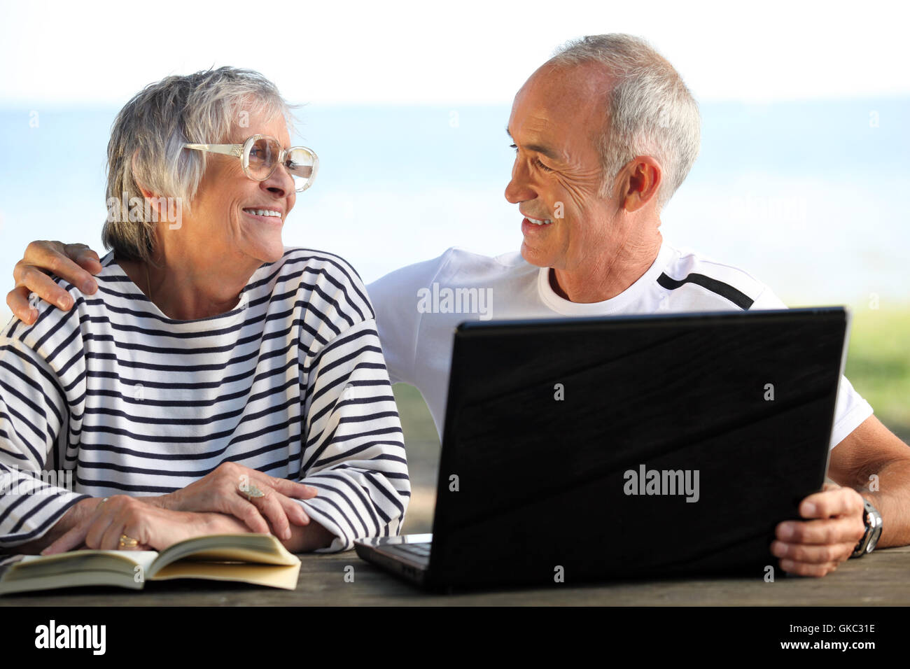 blue call communication Stock Photo - Alamy