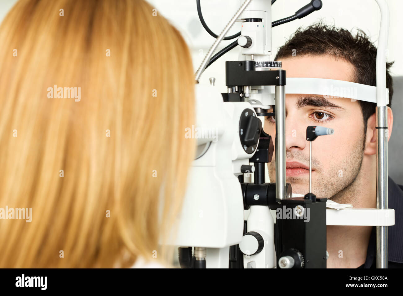 Oculist hi-res stock photography and images - Alamy