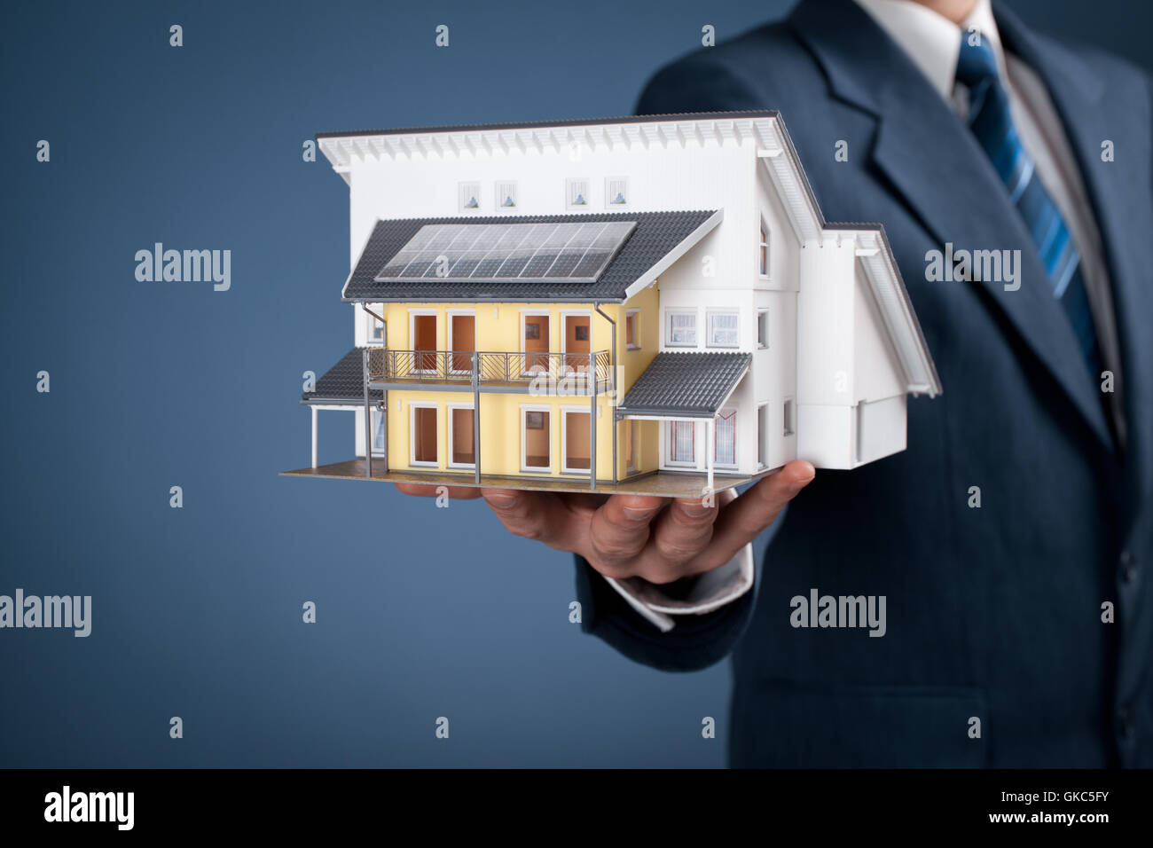 house building solar Stock Photo - Alamy