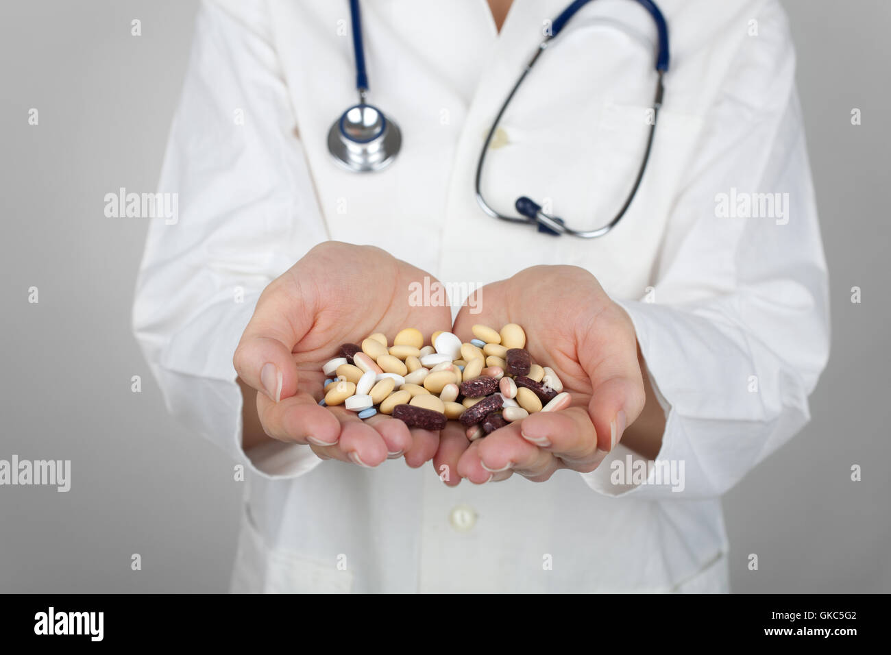 doctor physician medic Stock Photo - Alamy
