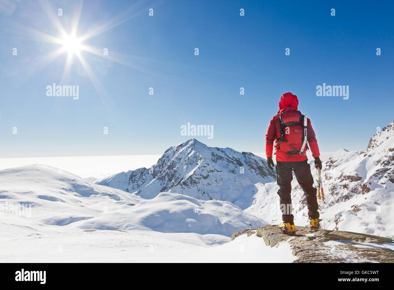 Expedition mountaineering hi-res stock photography and images - Alamy