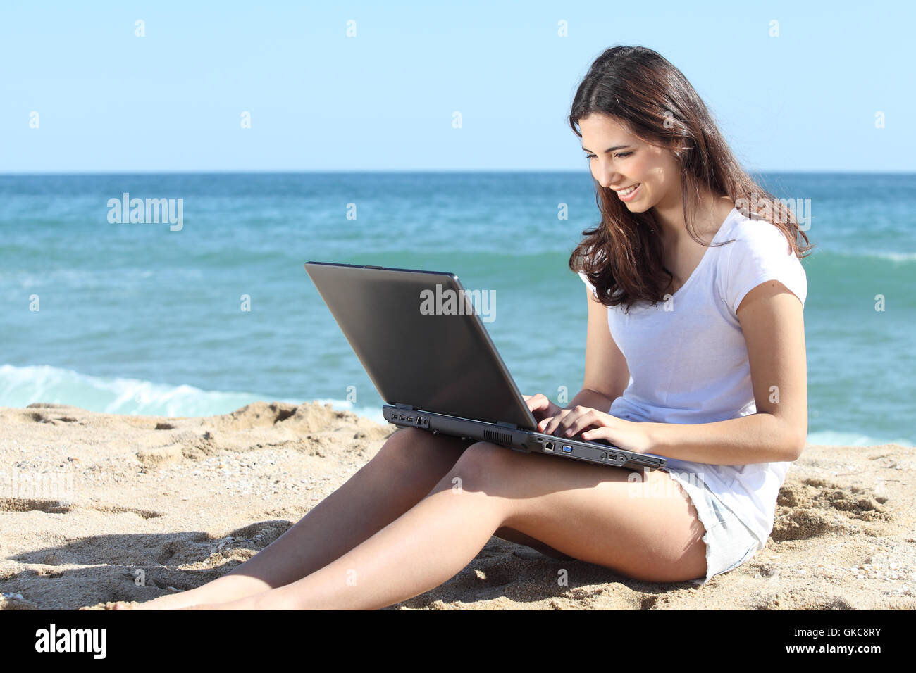 Free computers hi-res stock photography and images - Alamy