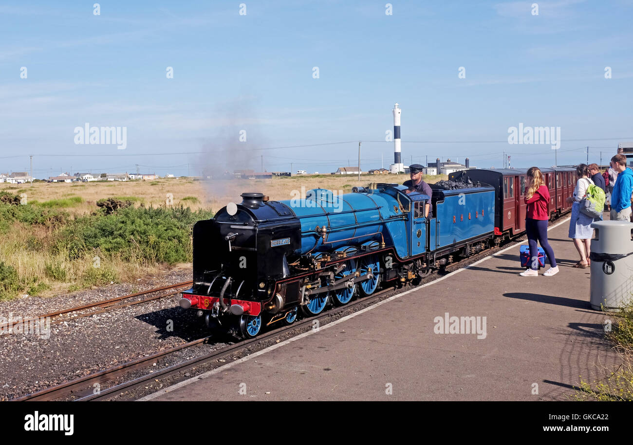 Romney hythe & dymchurch the blue train hi-res stock photography and ...