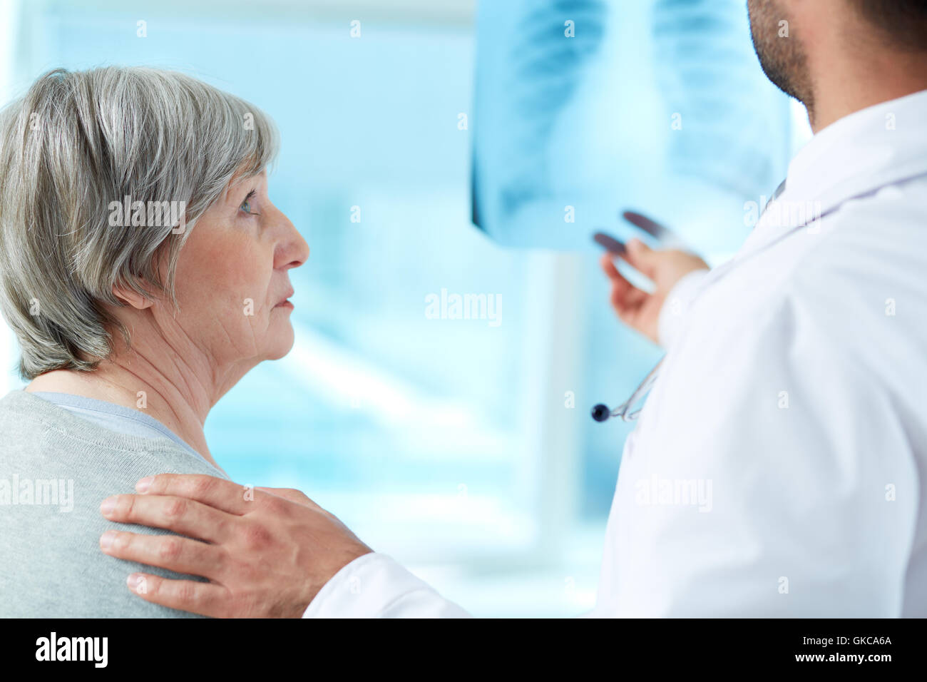 doctor physician medic Stock Photo - Alamy