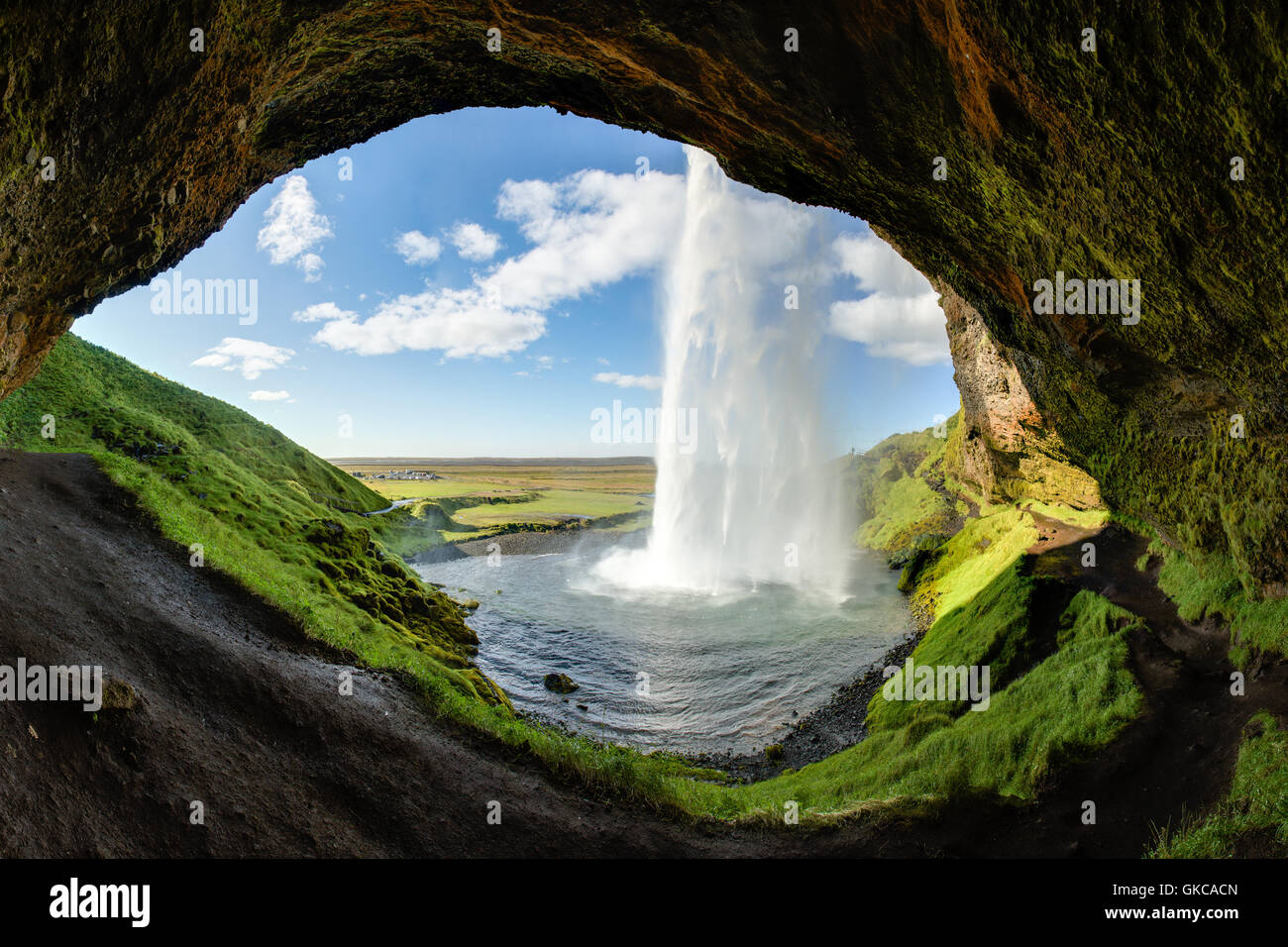seljalandsfoss waterfall in iceland Stock Photo - Alamy