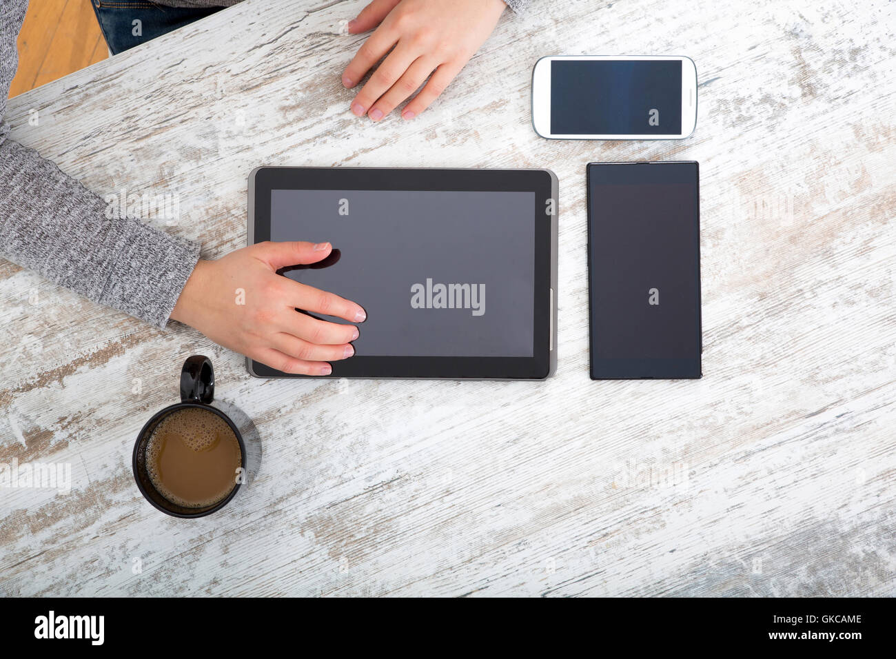 Hand tap table hi-res stock photography and images - Alamy