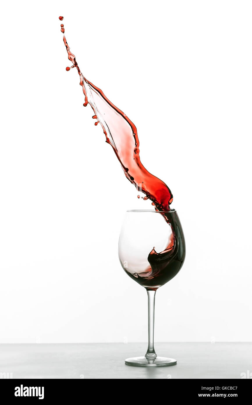 Red wine falling on glass hi-res stock photography and images - Alamy