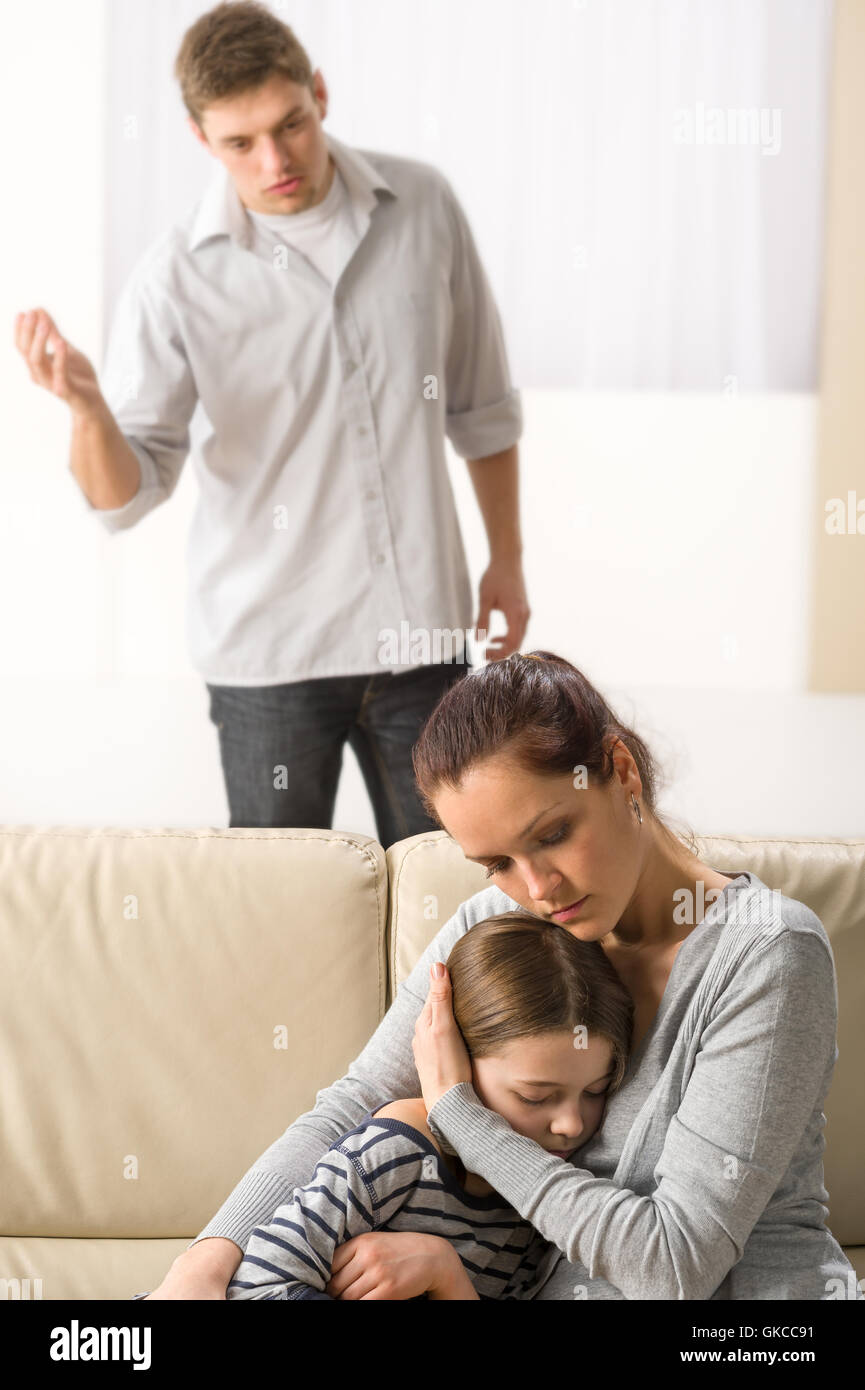 Female fight hi-res stock photography and images - Alamy
