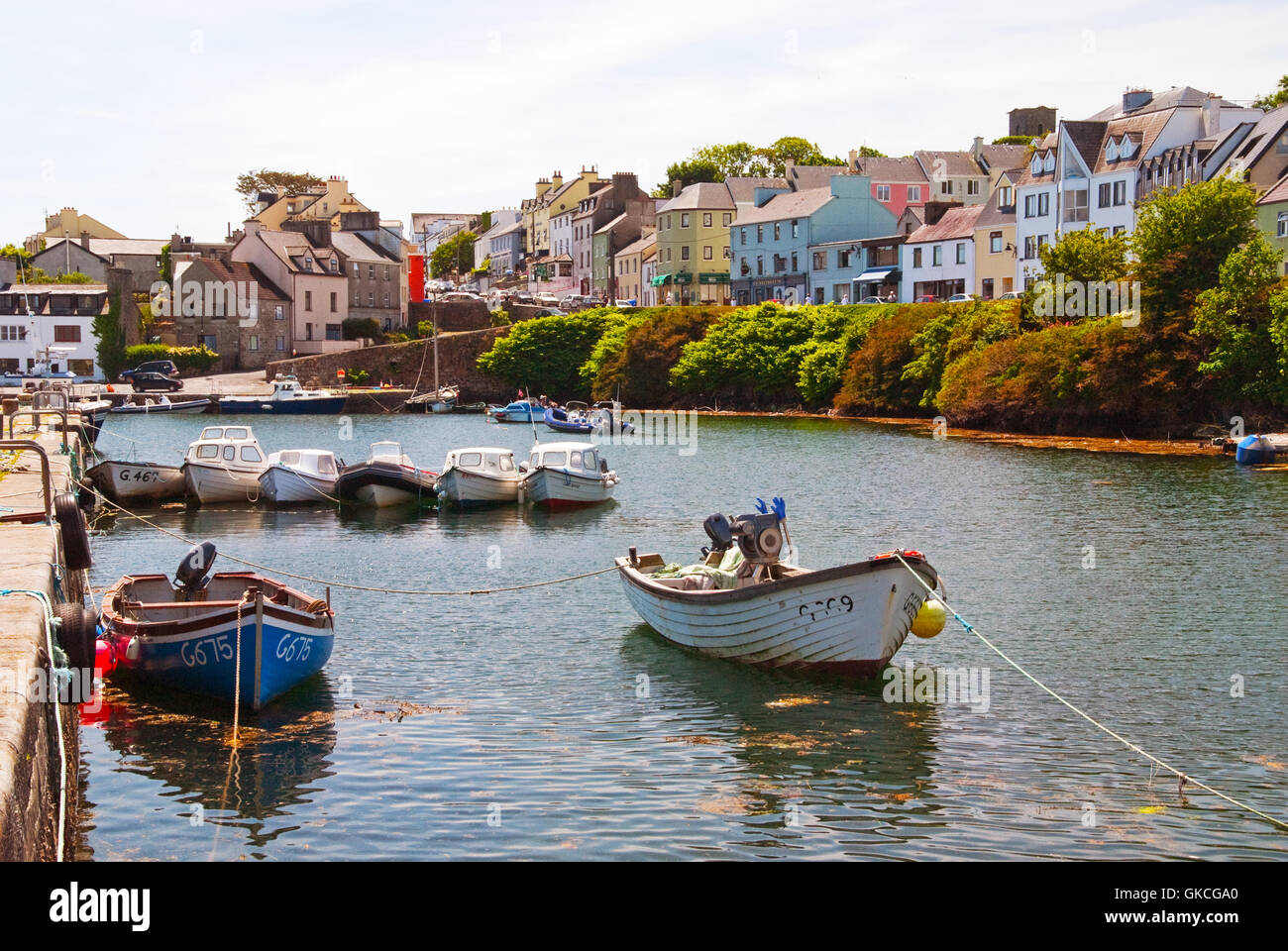 Roundstone harbor, morning, County Galway, Ireland Stock Photo - Alamy