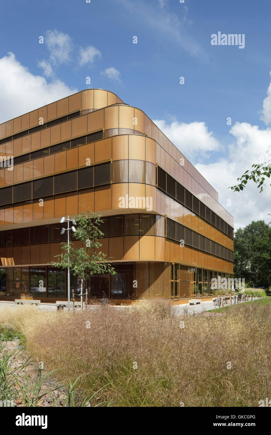 Gold building hi-res stock photography and images - Alamy