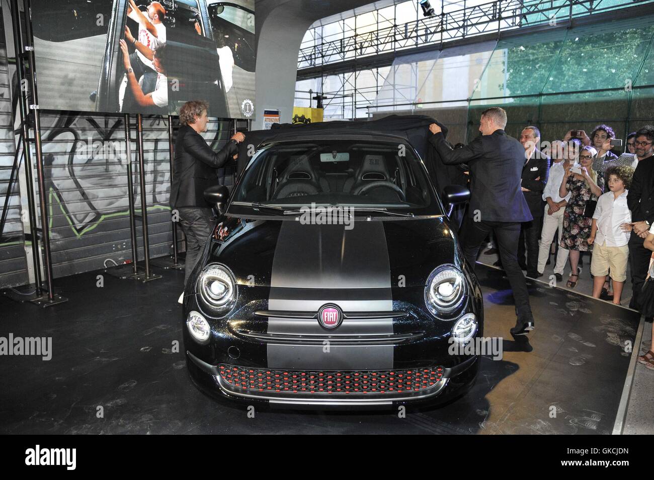 Milan Fashion Week Men's Spring/Summer 2017 - Diesel Fiat 500 ...
