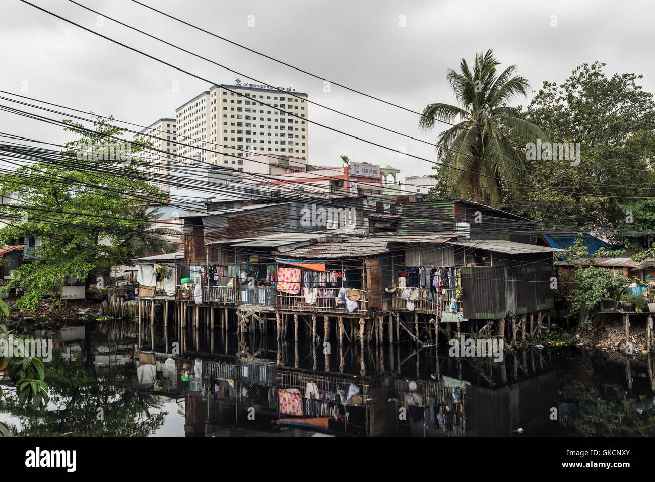Vietnam slum hi-res stock photography and images - Alamy