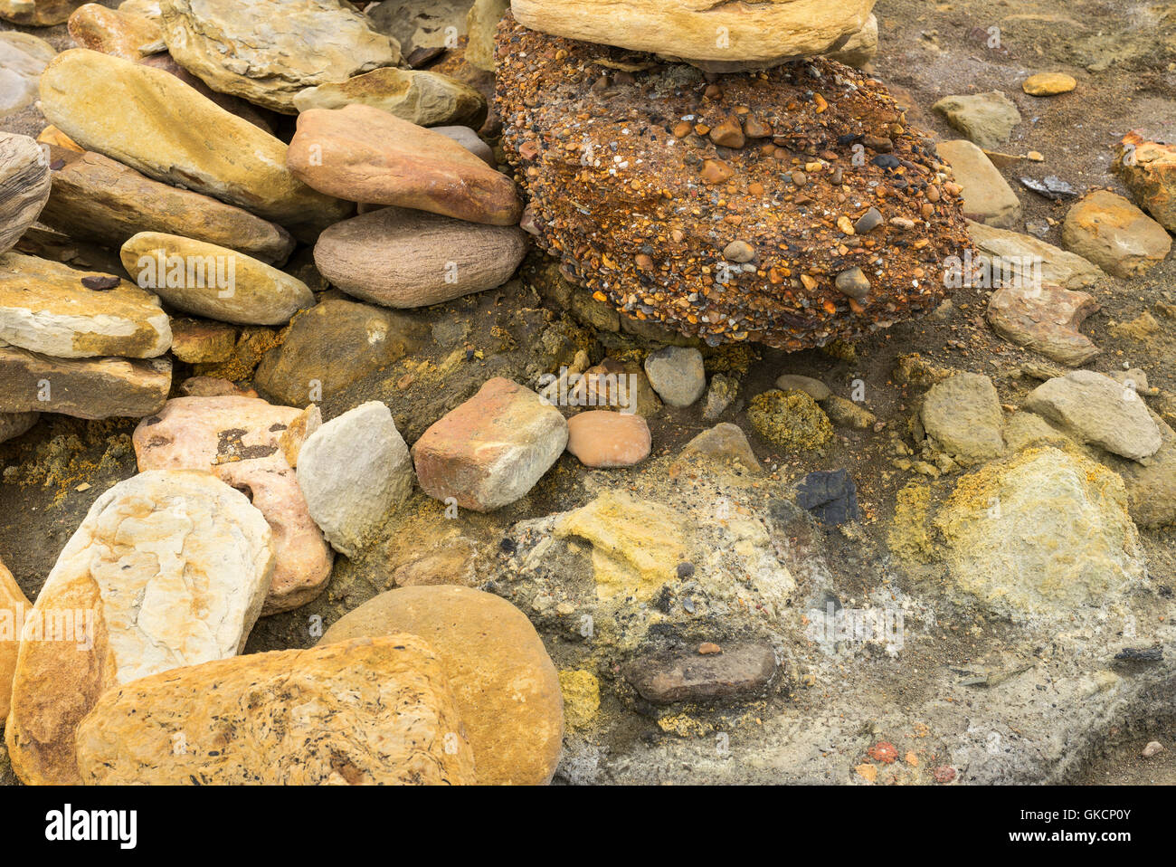 Yellow Magnesian Limestone rocks and ground pollution from the residue ...