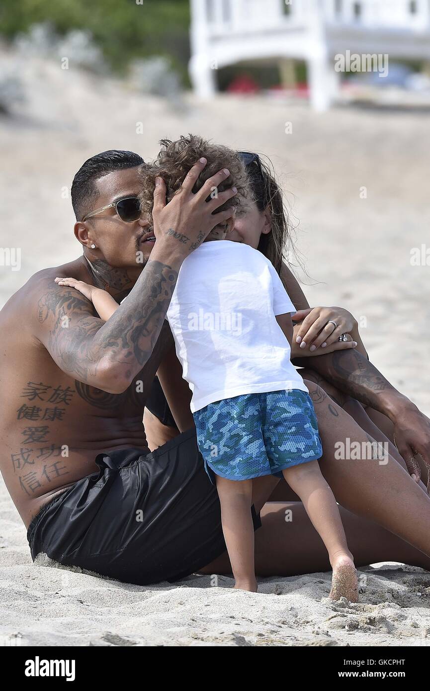 Kevin-Prince Boateng with his wife Melissa Satta and their son Maddox ...