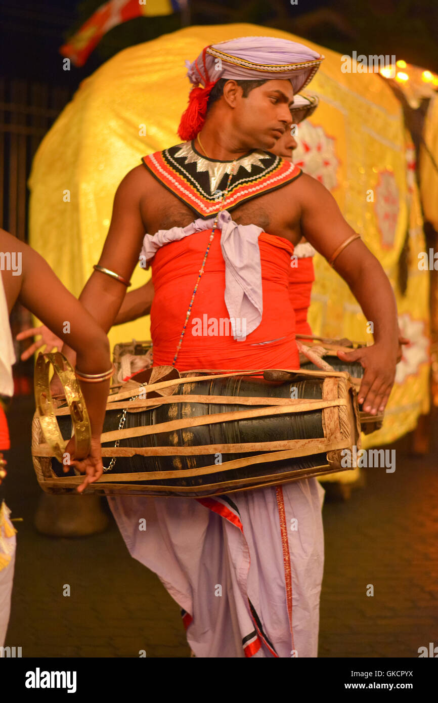 Kandy Esala procession, Sri Lanka Stock Photo - Alamy
