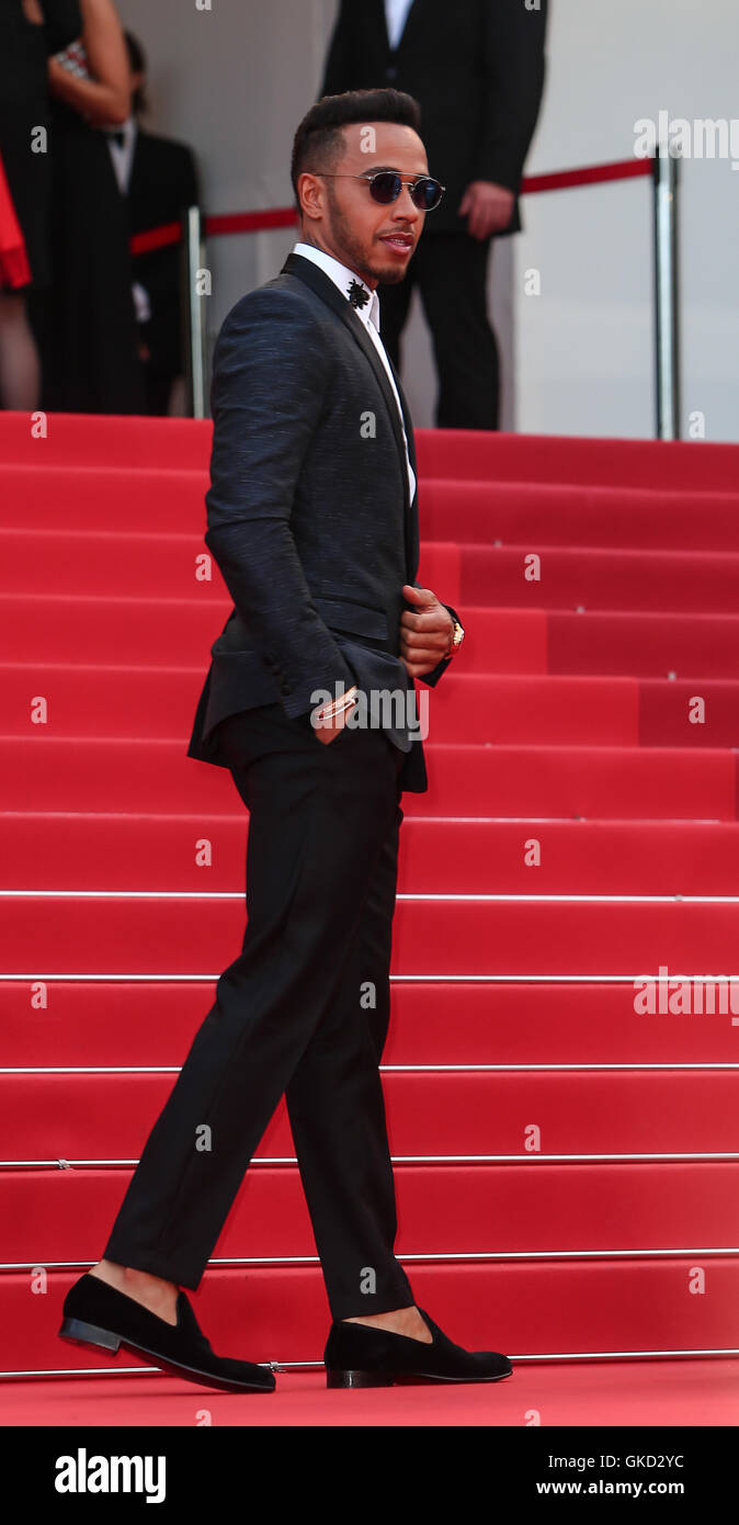 The red carpet arrivals for the screening of "La Fille Inconnue" during ...