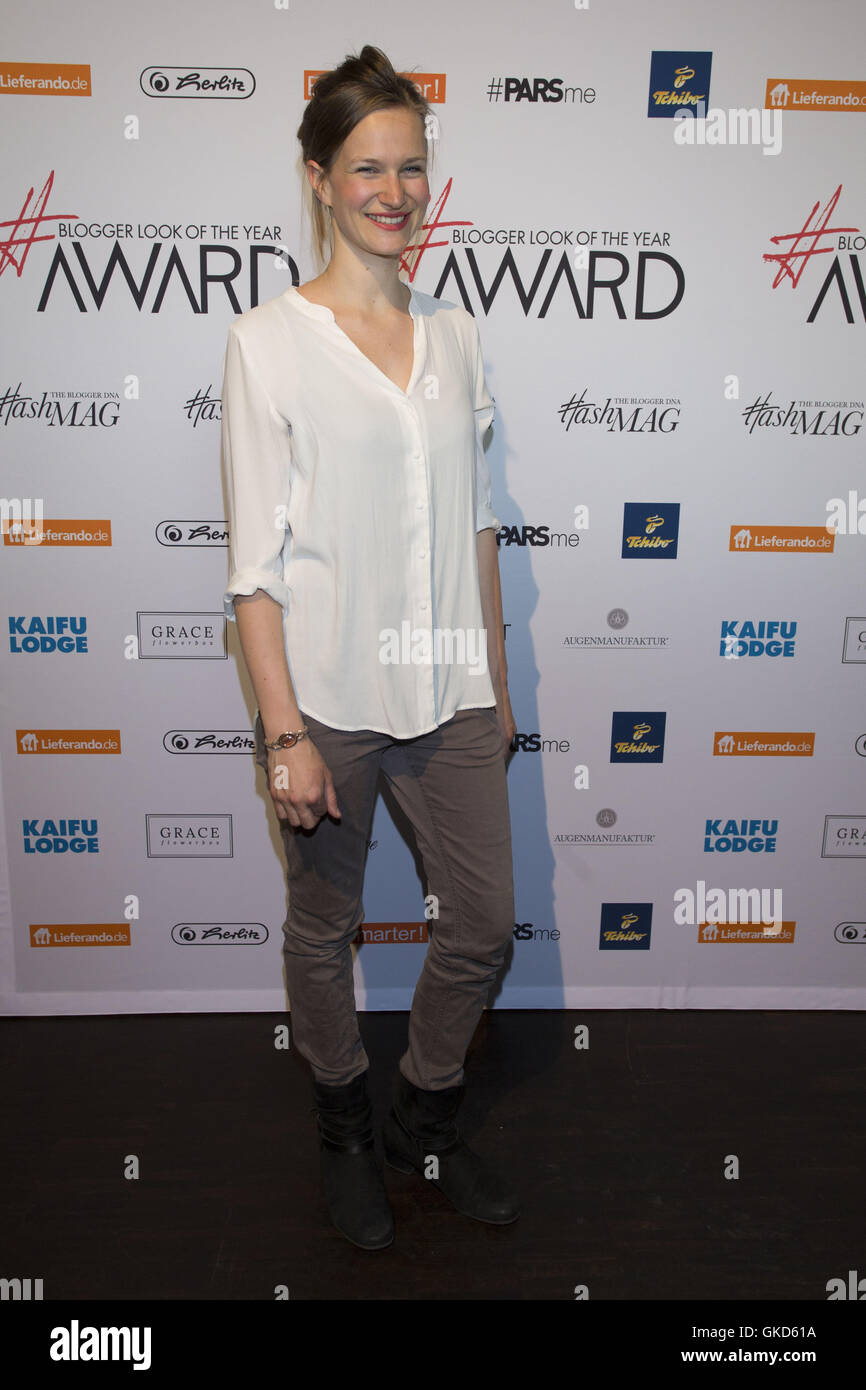 Blogger Look of the year Award at ehemaliges Hauptzollamt, Hamburg ...