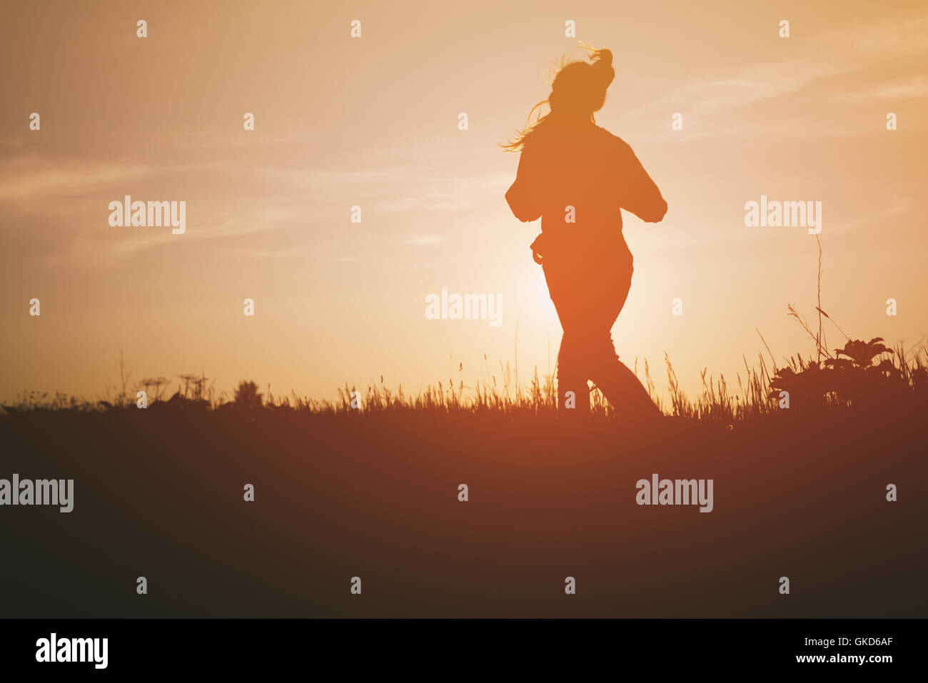 Teenage runner hi-res stock photography and images - Alamy