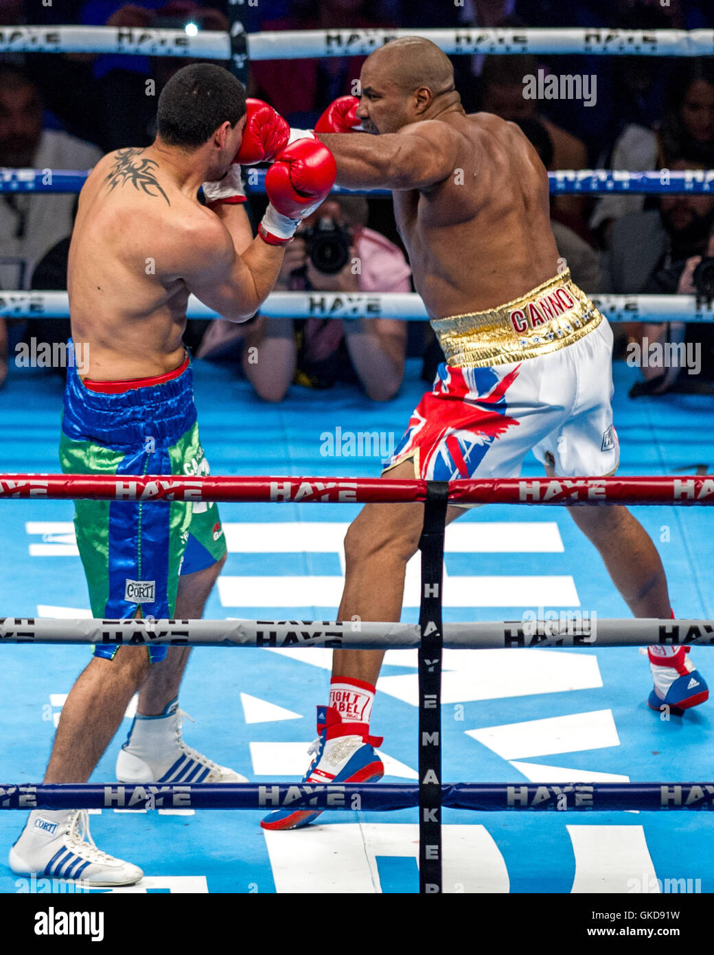 Us Heavyweight Boxer Shannon Briggs High Resolution Stock Photography ...