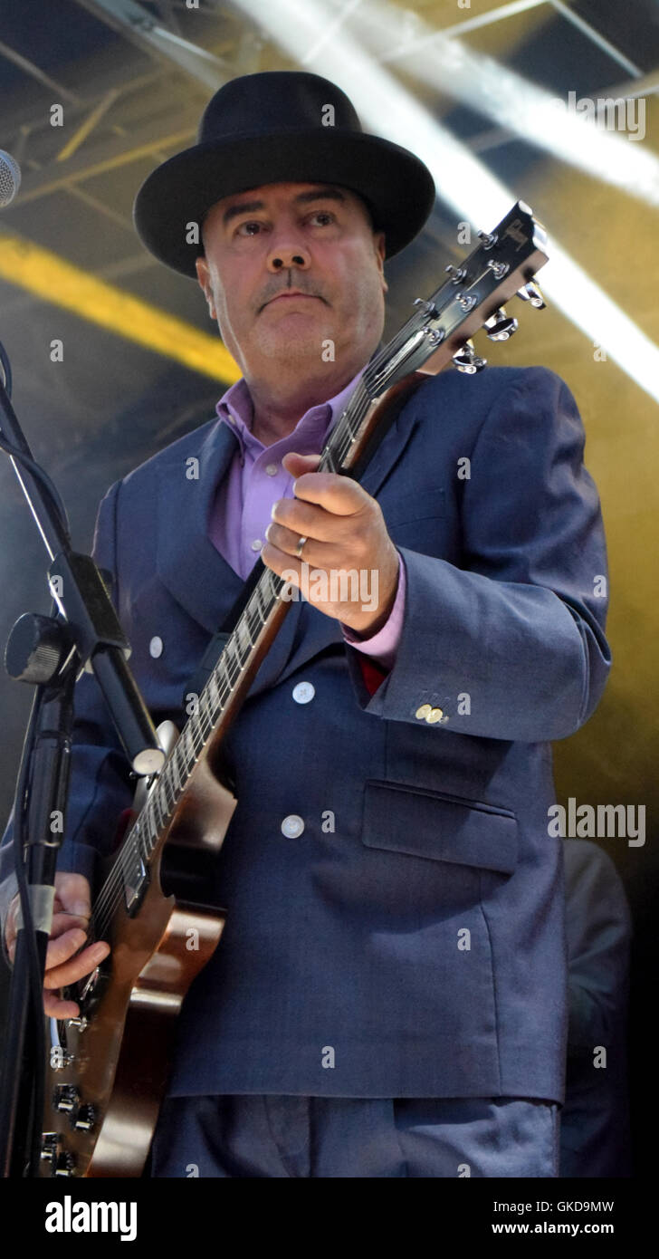 Madness chris foreman hi-res stock photography and images - Alamy