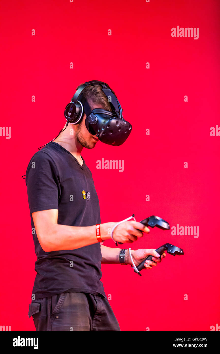 Gamescom 2016, computer games fair in Cologne, Germany Stock Photo - Alamy
