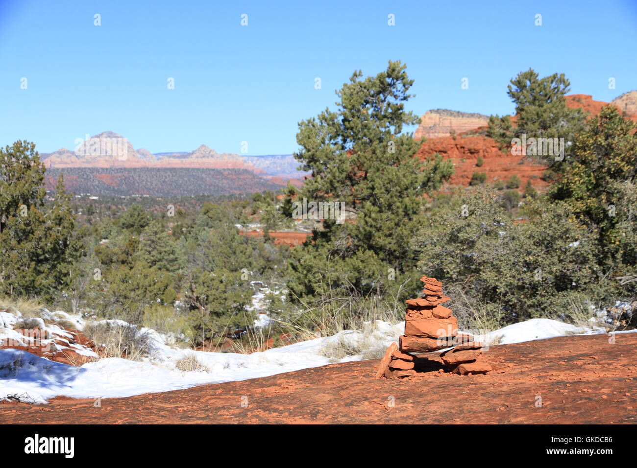 Red rocks snow in sedona hi-res stock photography and images - Alamy