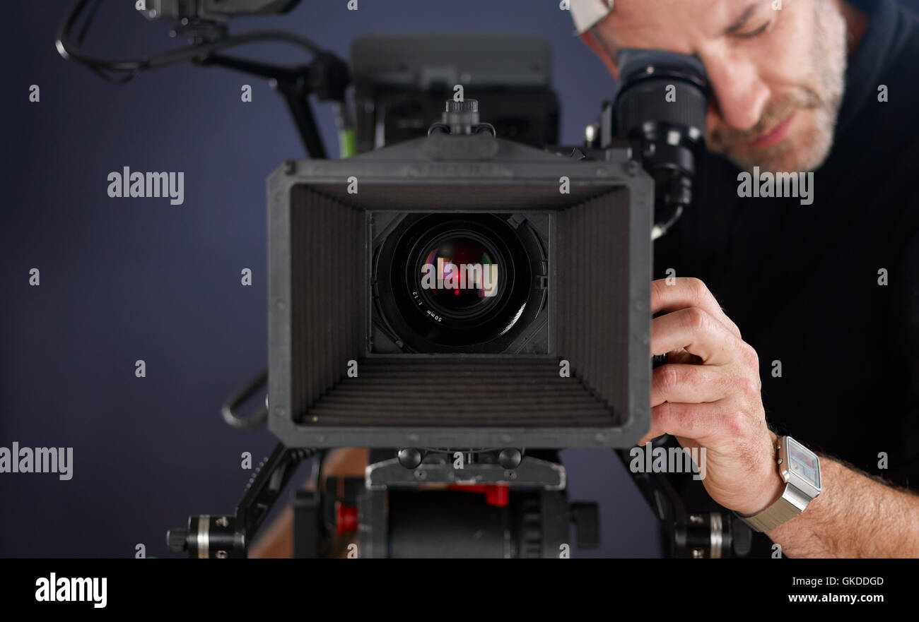 Pan camera movement hi-res stock photography and images - Alamy