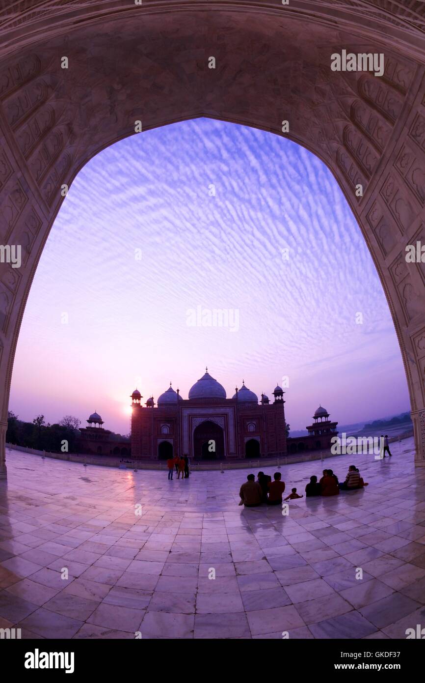 Mosque on west side, Taj Mahal, UNESCO World Heritage Site, Agra, Uttar ...
