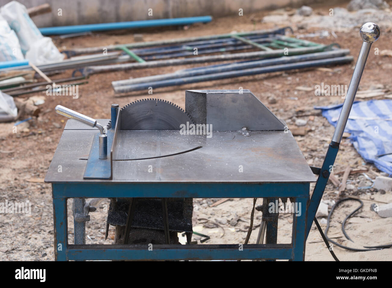 Aluminium Cutting Blade on table at construction site Stock Photo - Alamy