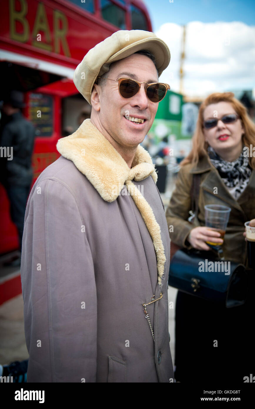 The Classic Car Boot Sale, Kings Cross, London 17/04/2016 Stock Photo ...
