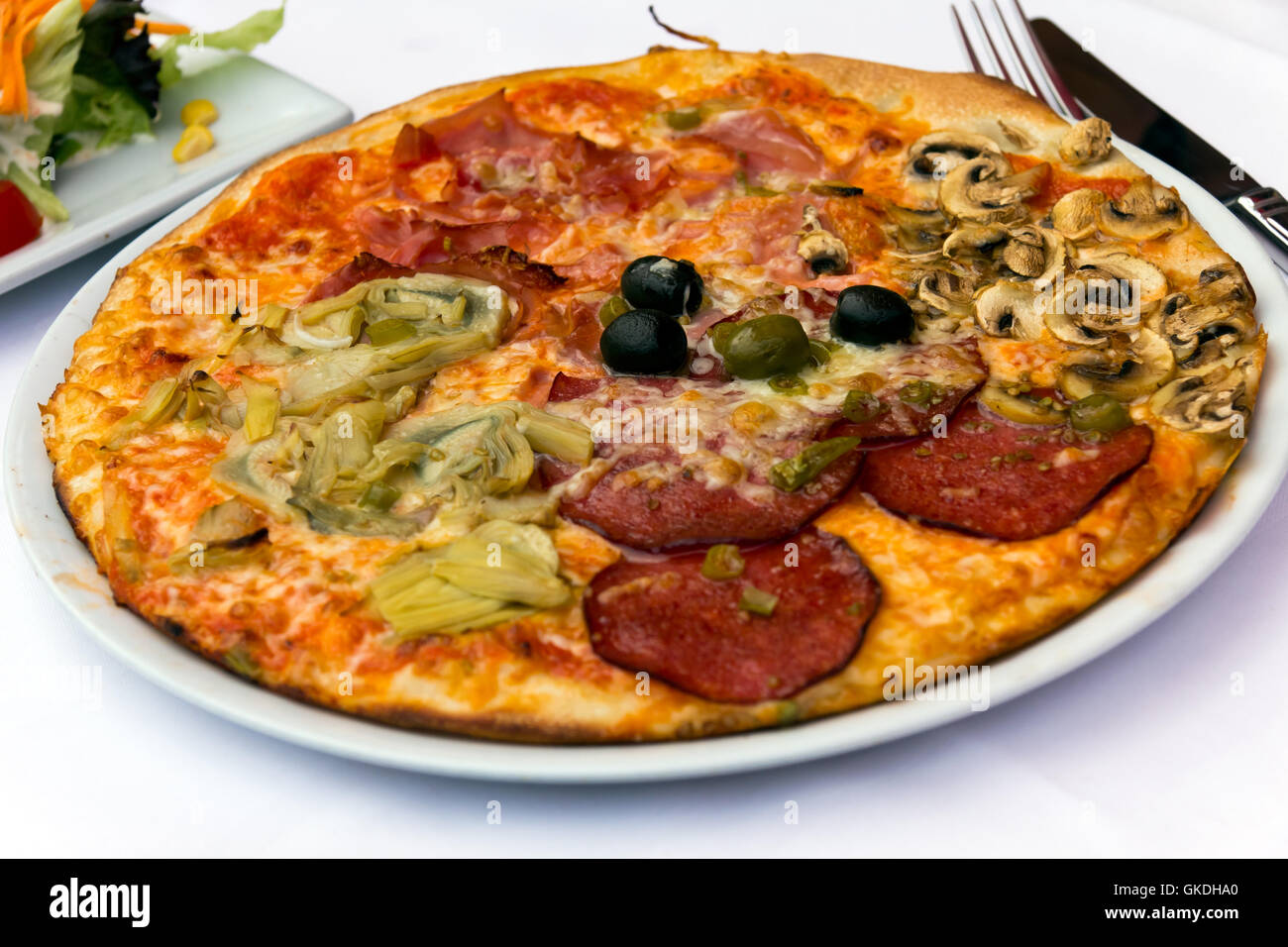 restaurant salt green Stock Photo - Alamy