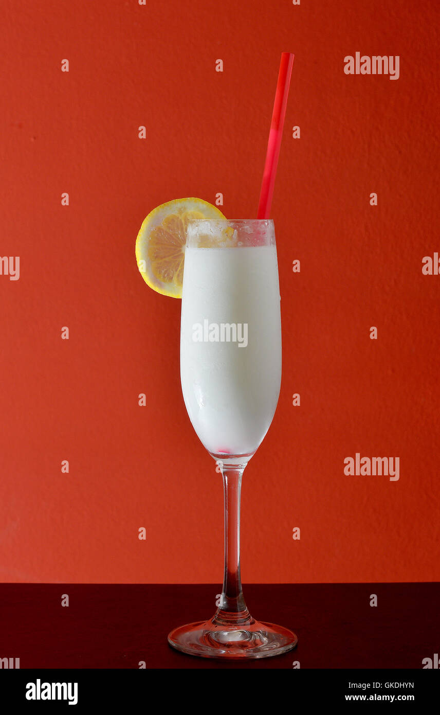 One milkshake hi-res stock photography and images - Alamy