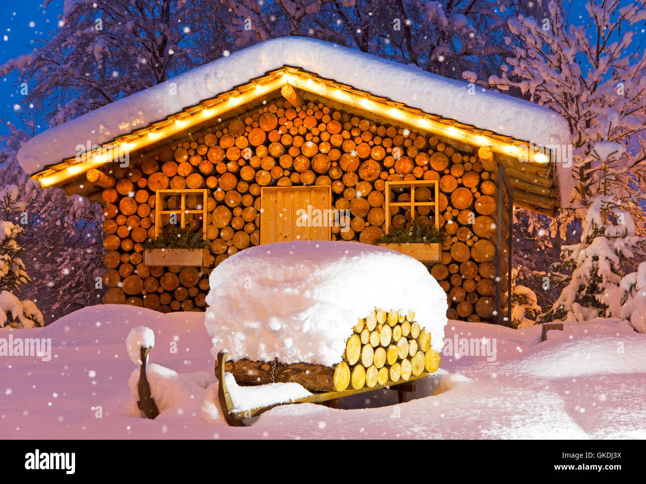 German christmas hut hi-res stock photography and images - Alamy