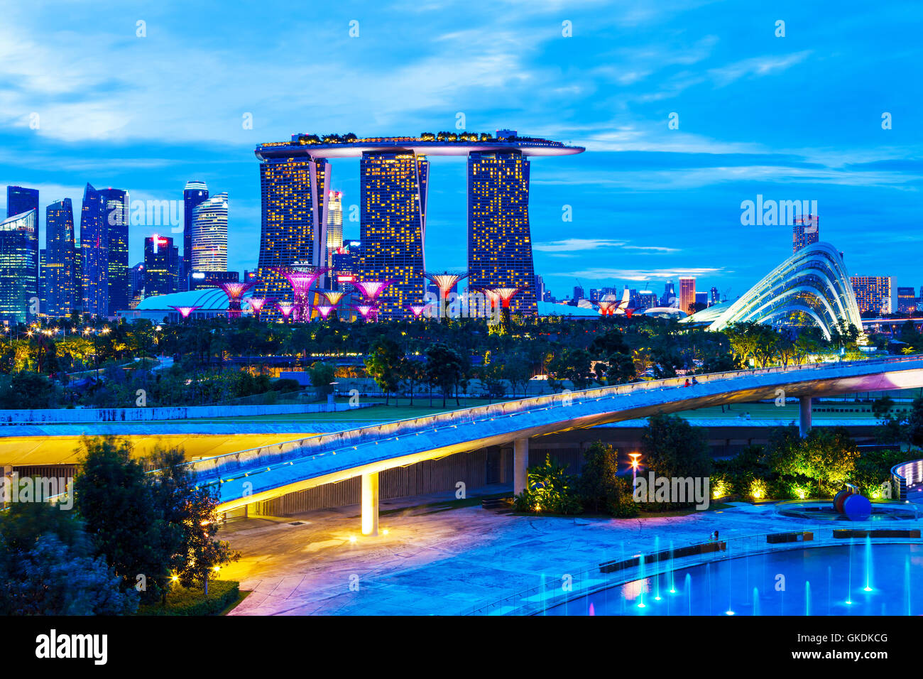 city town night Stock Photo - Alamy