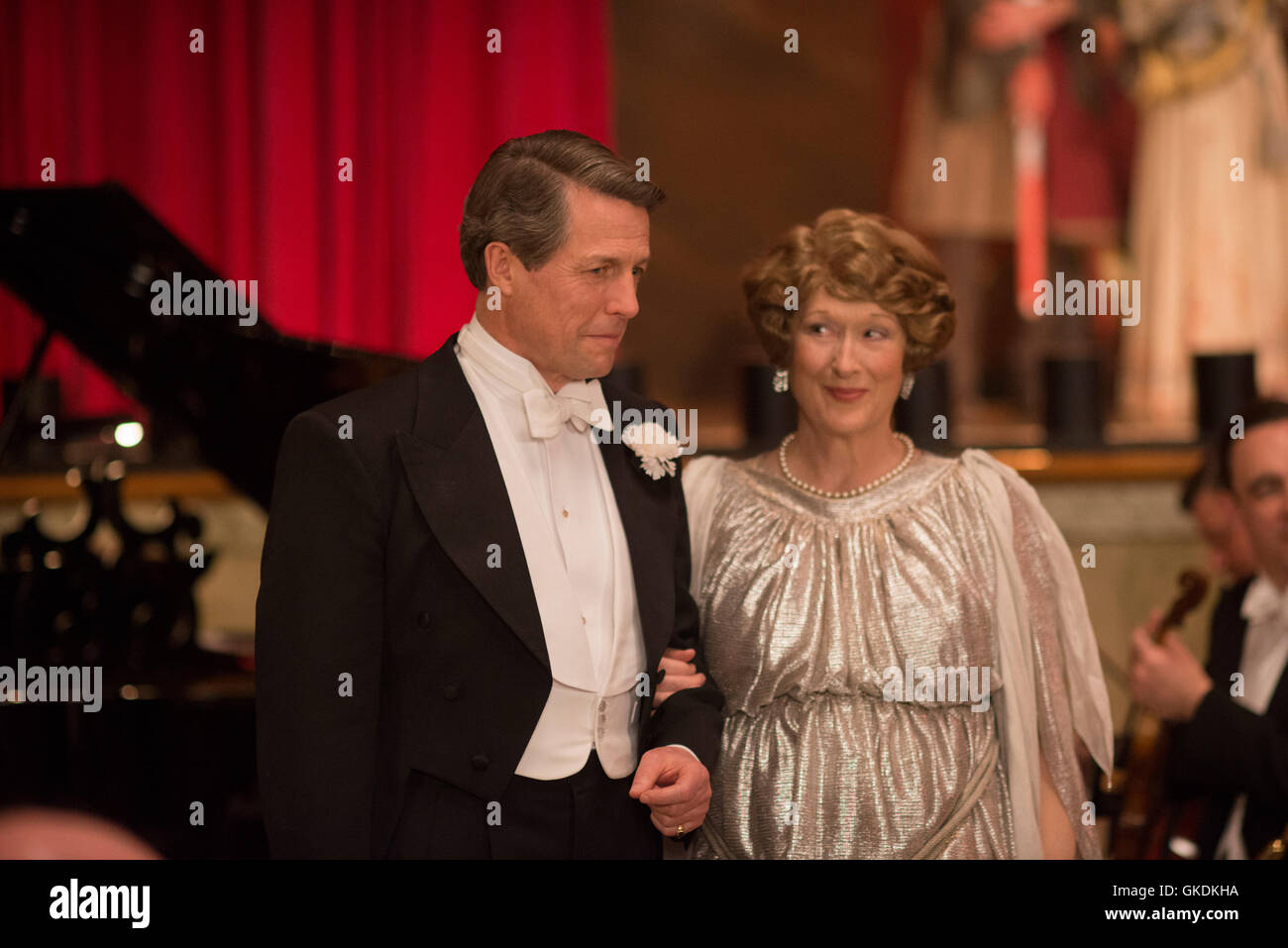 Florence foster jenkins singing hi-res stock photography and images - Alamy