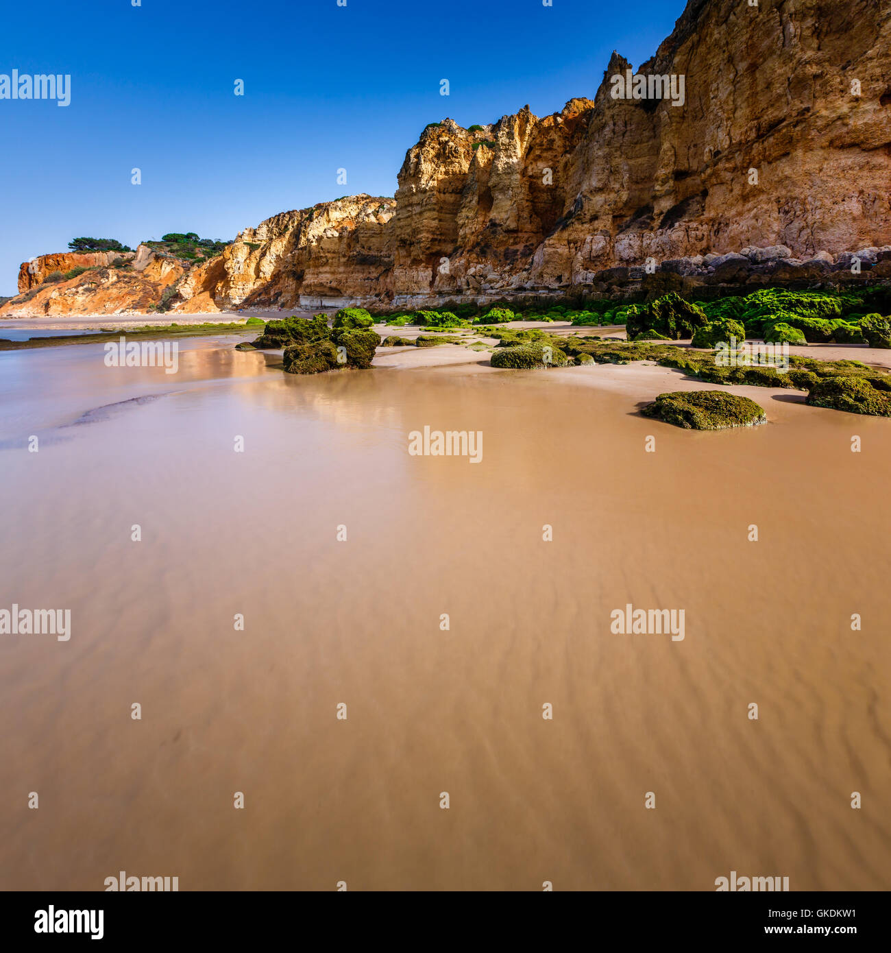 Blue salt stone beach hi-res stock photography and images - Alamy