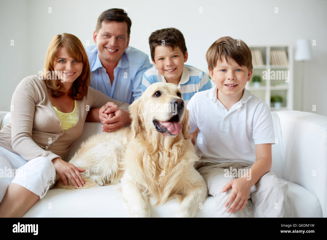 Human adult siblings hi-res stock photography and images - Alamy