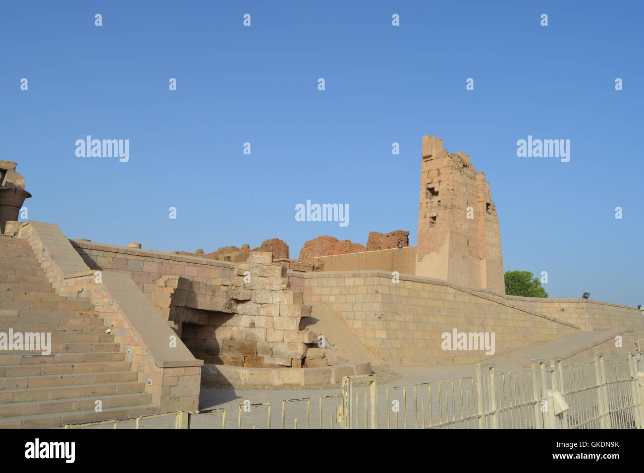 Temple of Kom Ombo and Crocodile Museum Stock Photo - Alamy